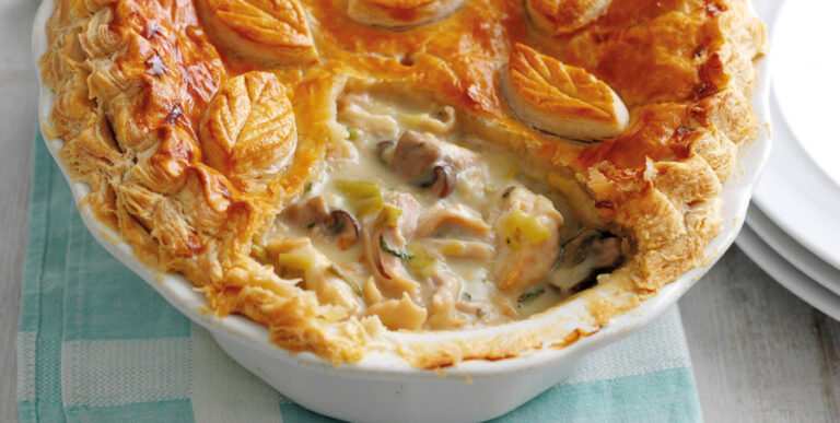 Mary Berry Chicken and Mushroom Pie Recipe